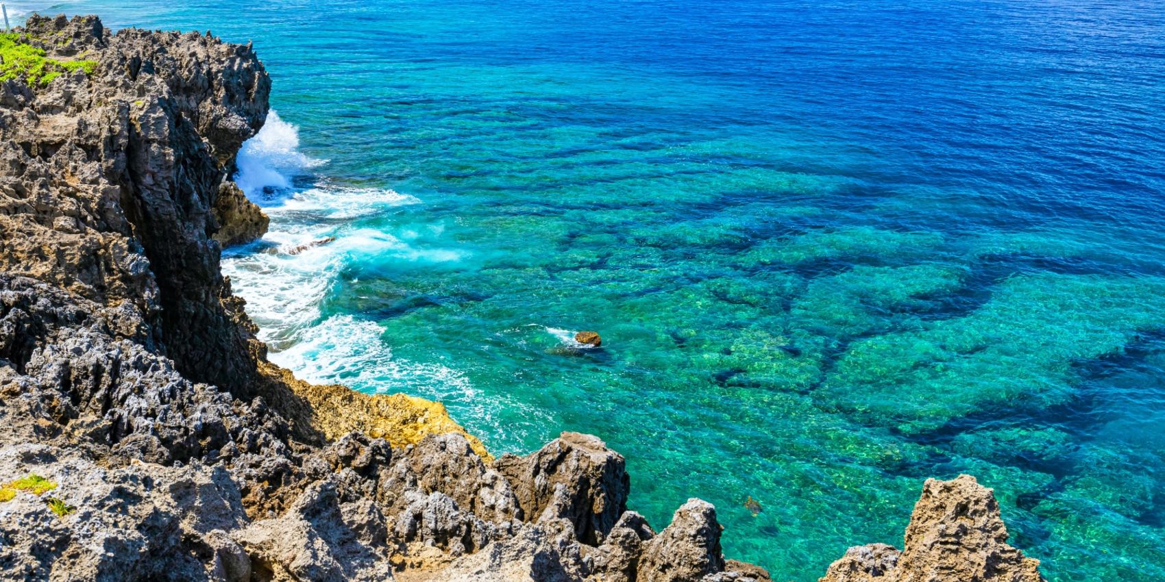 The Breathtaking Cliffs of Kayauchi Banta in Okinawa - Oki Social
